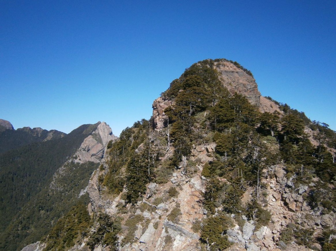 Wuling Sixiu Mountains – 武陵四秀 – May 2012 | The Cloud Ocean